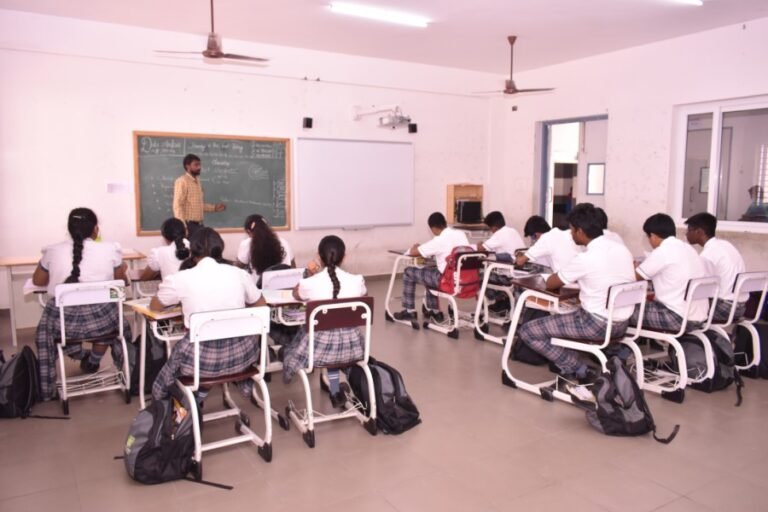 Smart Classroom - Aksharam International School